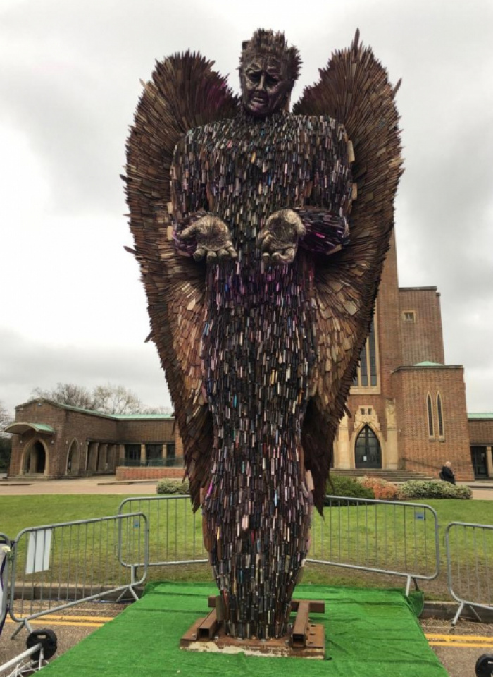 Wey Valley Methodist Circuit - - Knife Angel Comes to Guildford